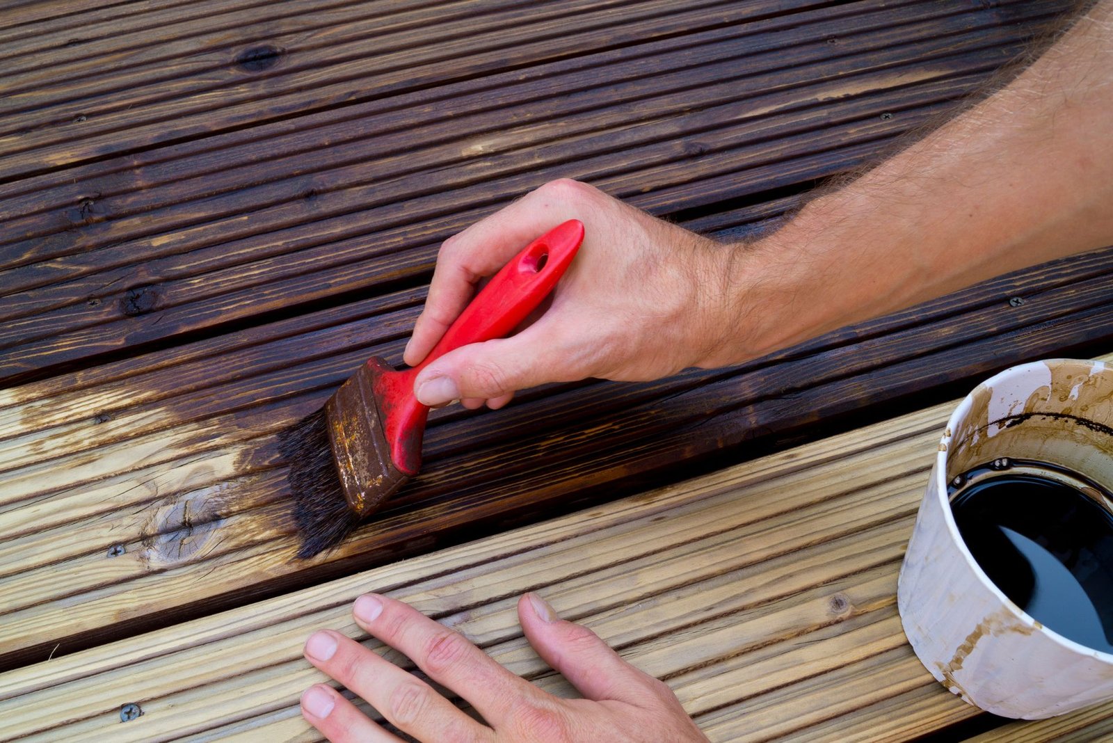 Ultimate Guide To Best Decking Oil for Merbau - Deck Builders Penrith AU