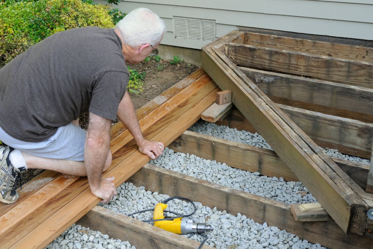 How To Build Steps For A Deck In Australia: A Complete DIY Guide For ...